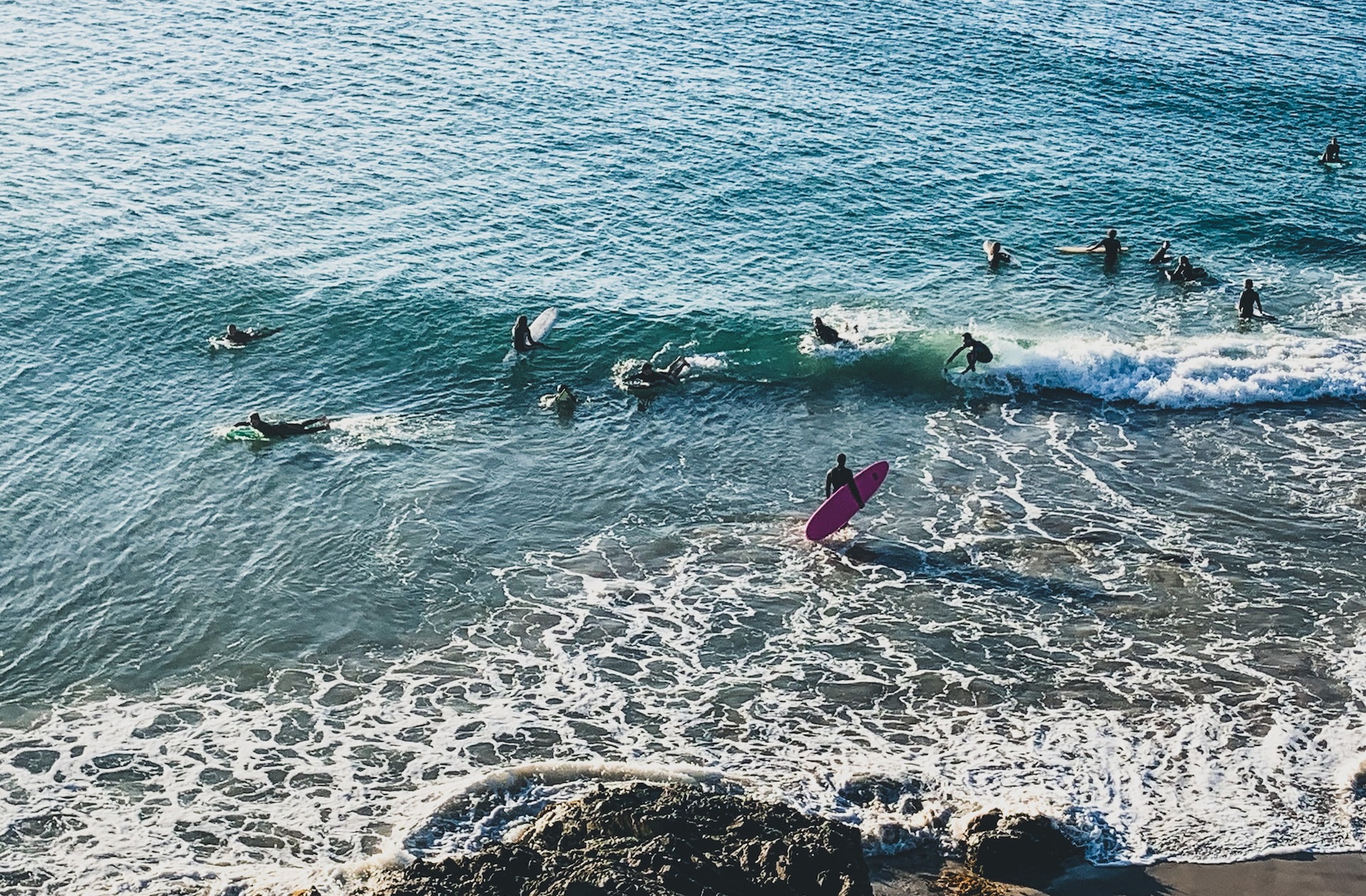 Byron Bay Surfboards - Surfing Academy